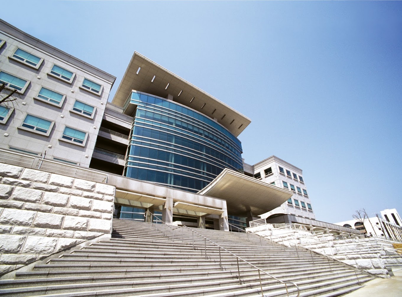 ĐẠI HỌC INHA – 인하대학교 – du học YK EDUCATION